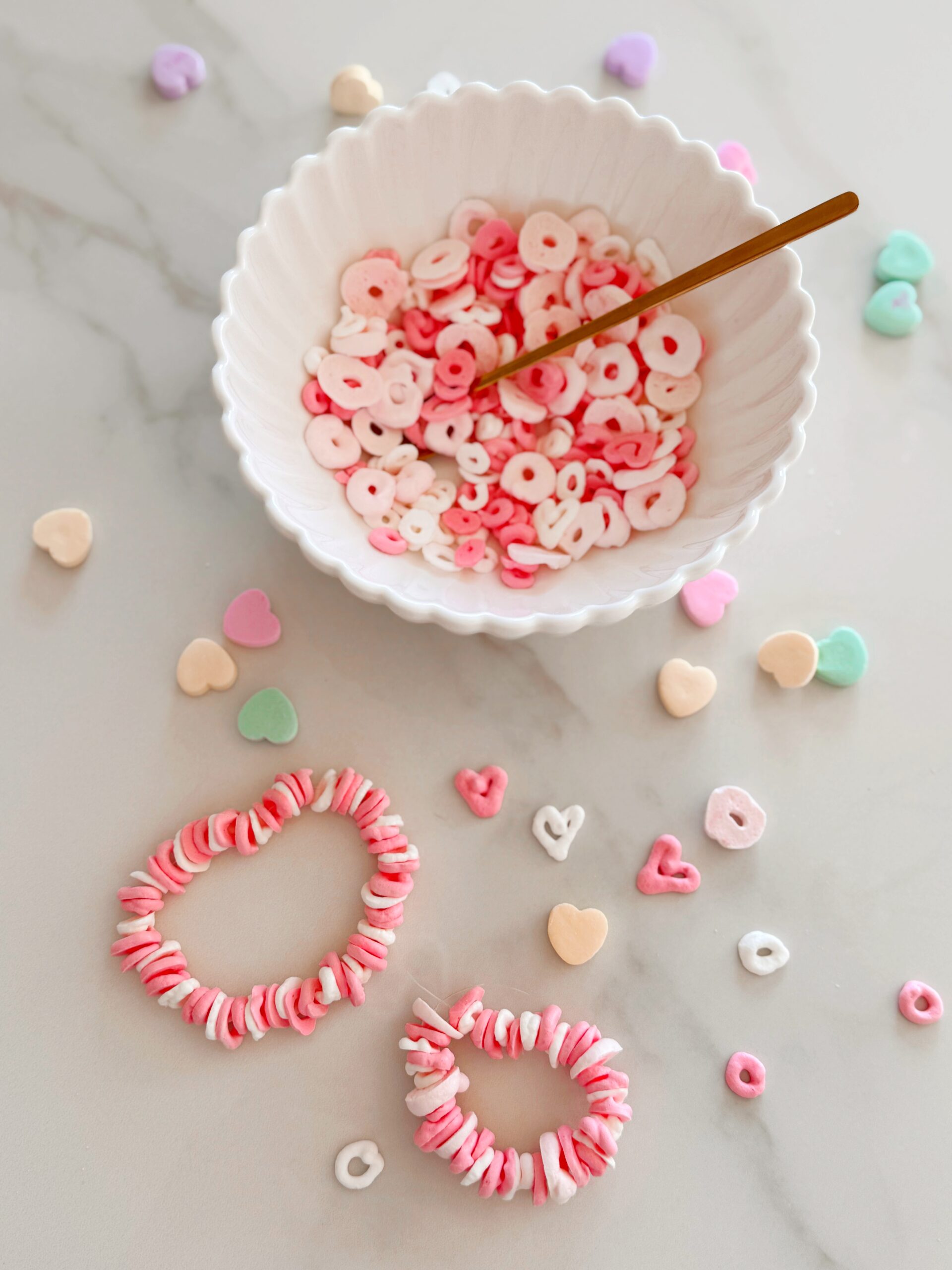 How to Make Homemade Candy Necklaces: Recipe and Step by Step ...